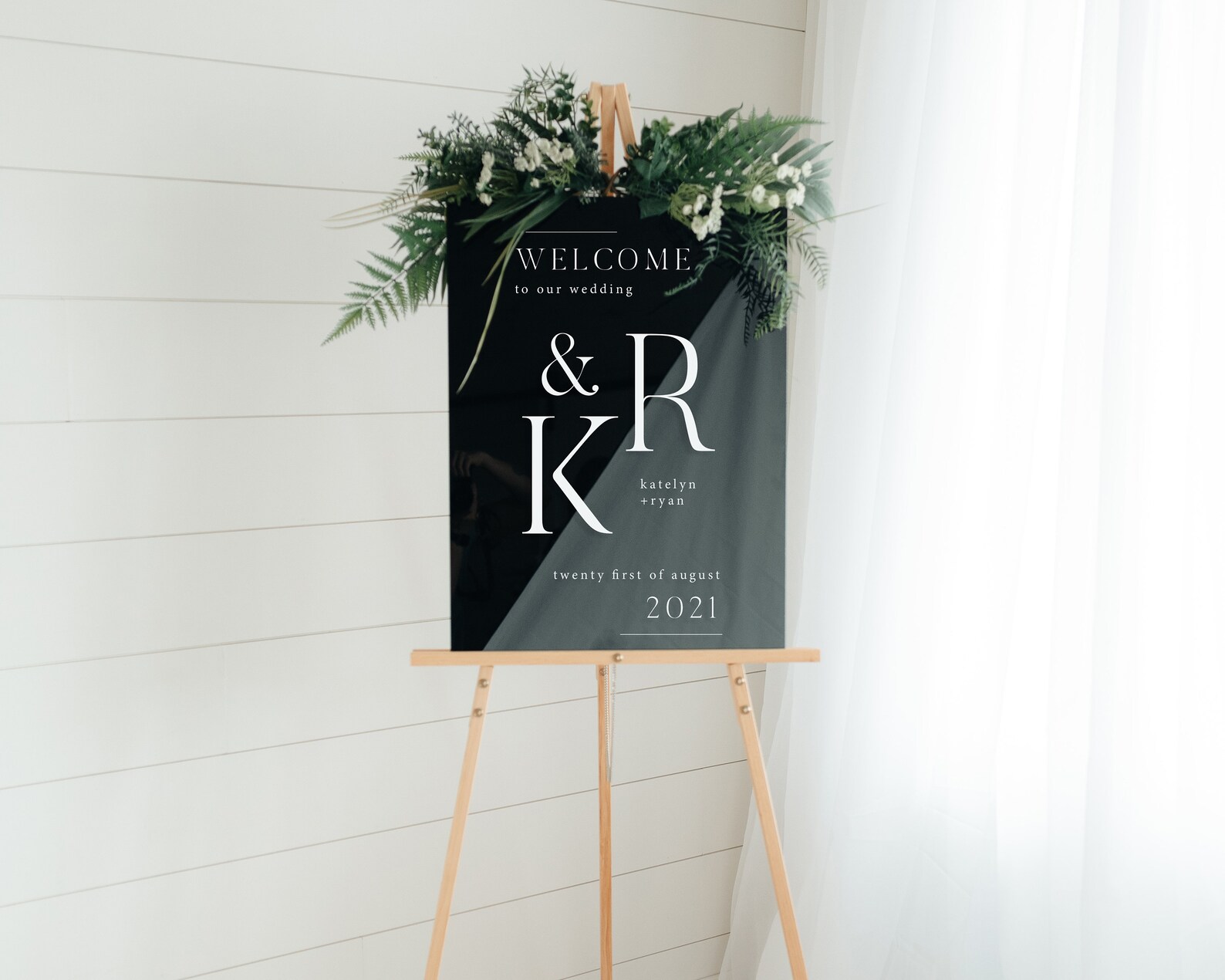 Acrylic Wedding Welcome Sign Bride and Groom Modern Decor - Etsy