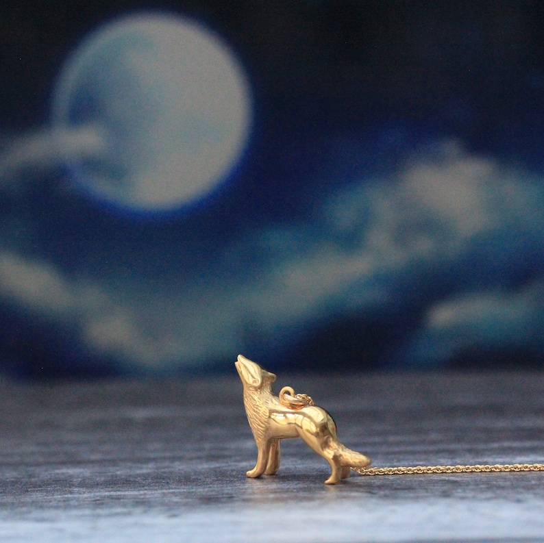 Wolf Necklace | Howling Wolf Pendant | Hand Carved Design ...