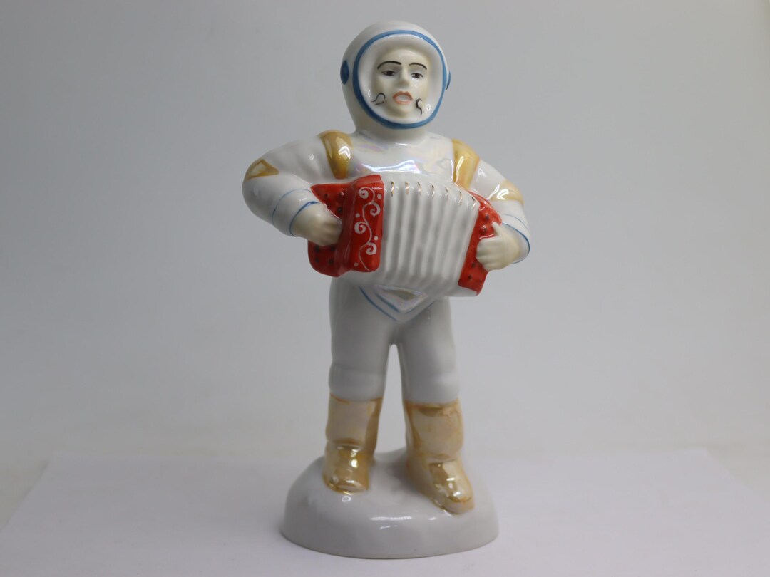 Rare Vintage Porcelain Ussr Cosmonaut With Accordion, Incredible Soviet ...