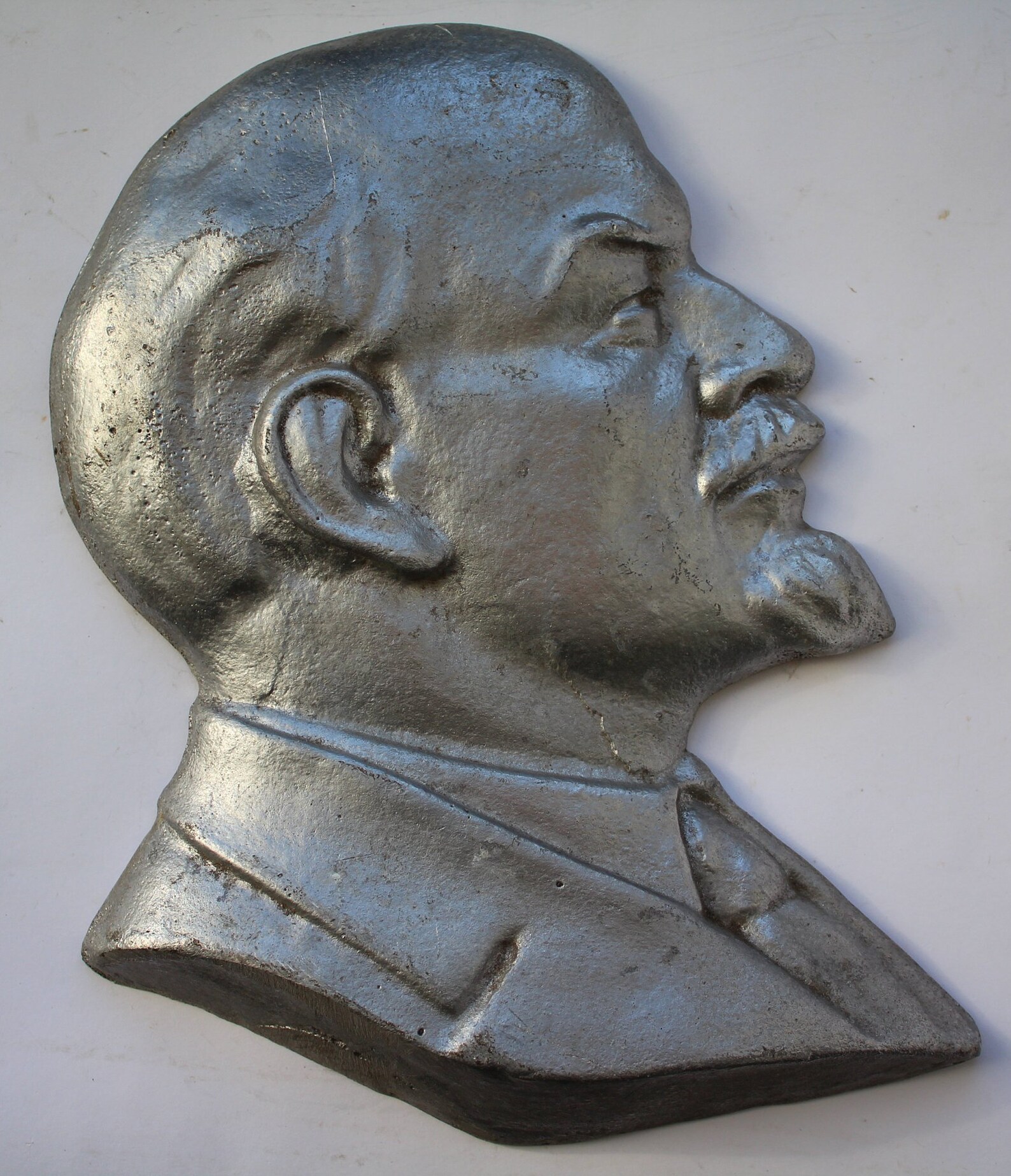 Profile of Lenin. Bust of Lenin. Vintage Souvenir. Memorabilia Soviet ...