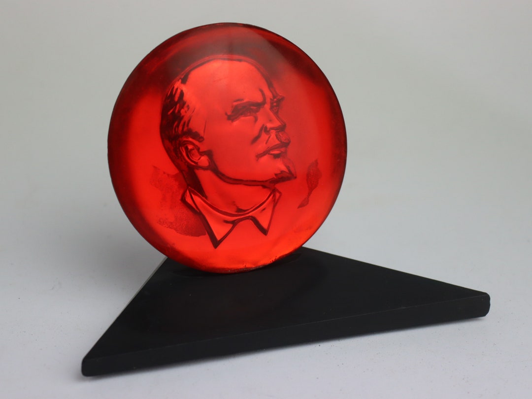 Very Rare Soviet Plastic Souvenir Lenin. Table Souvenir 3D. Vintage ...