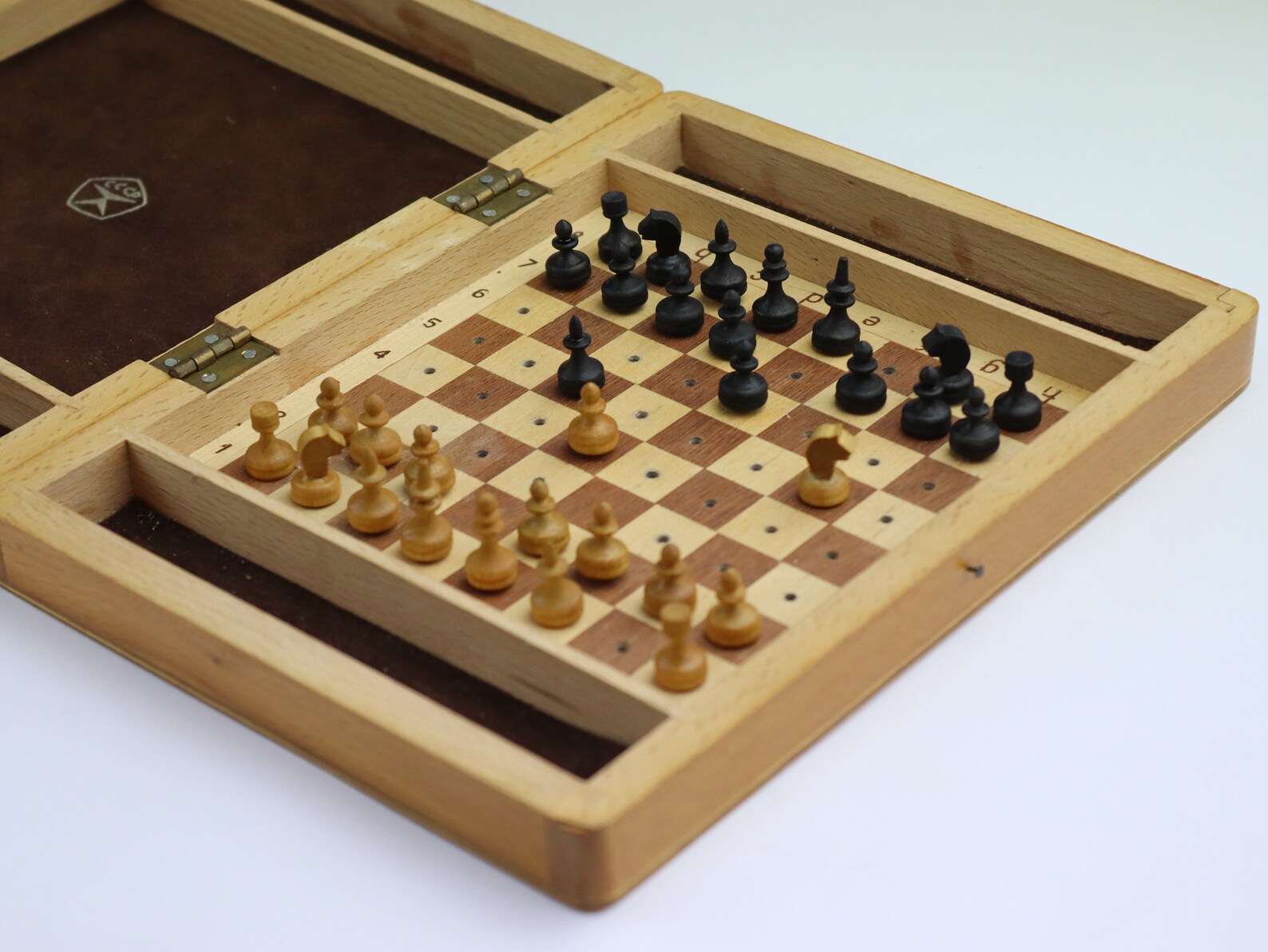Sowjetisches Reise schach. Schachset aus Holz. Wanderschach. - Etsy.de