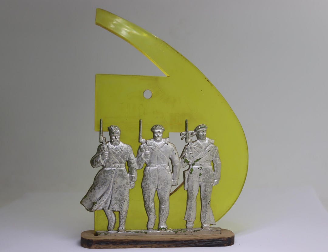 Rare Soviet Desk Souvenir 1917 Revolution. Leningrad Aurora Lenin ...