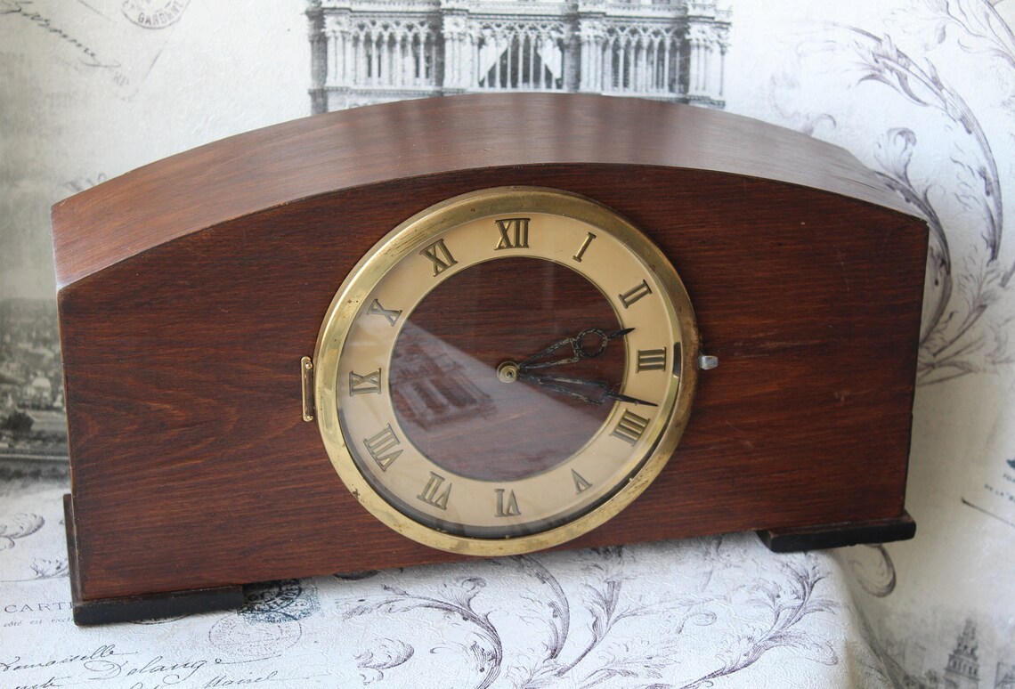 Soviet Striking clock VESNA. Mantel clock . Desk clock USSR. | Etsy