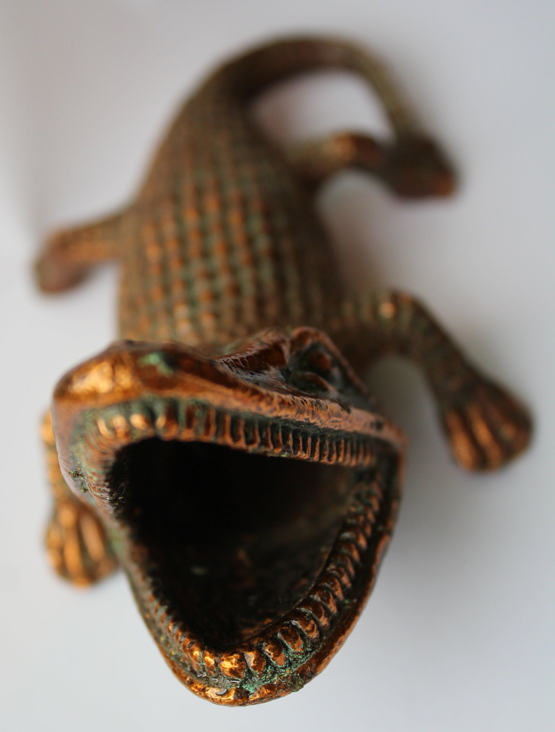 NEW. New Vintage Souvenir Gecko Crocodile Soviet Ashtray - Etsy