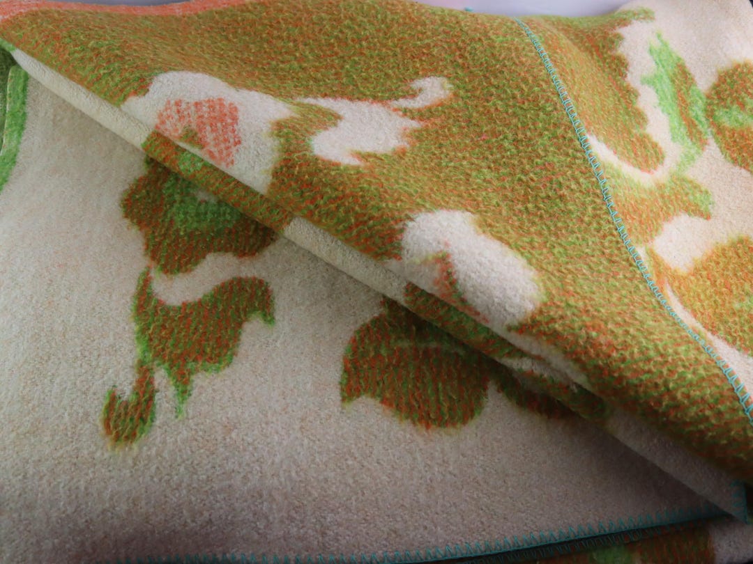 200x140 Cm Incredibly Soft and Gentle Vintage Wool Blanket, Ussr ...