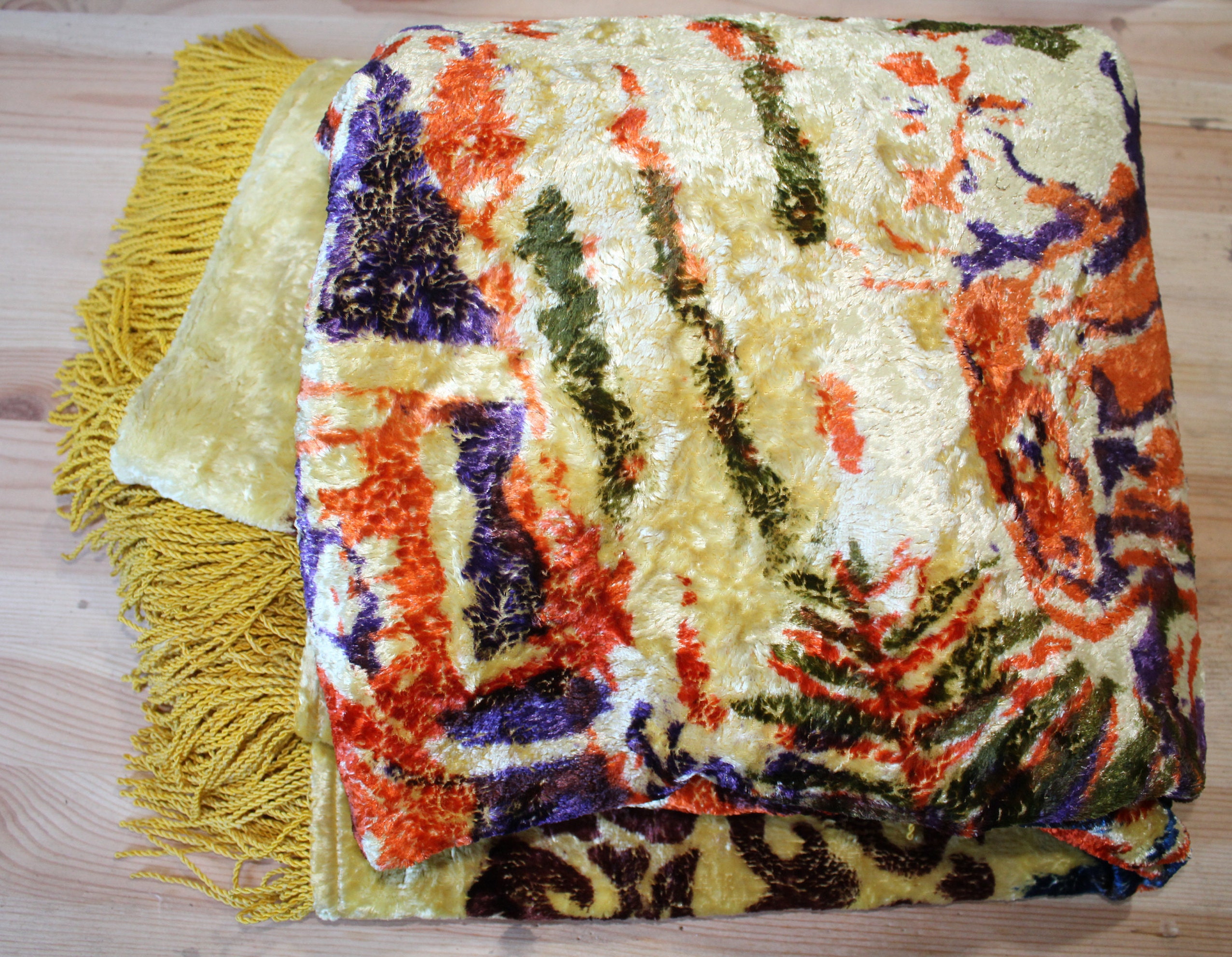 Soviet Plush Carpet Deer Vintage Wall Carpet Tablecloth | Etsy