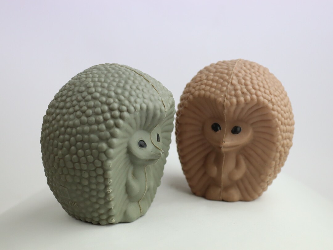8 Cm Pair of Soviet Collectible Plastic Toys Baby Hedgehog - Etsy