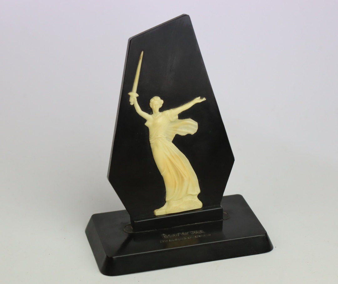 Rare Soviet Bakelite Desk Souvenir the Motherland Calls WAR 1941-1945 ...