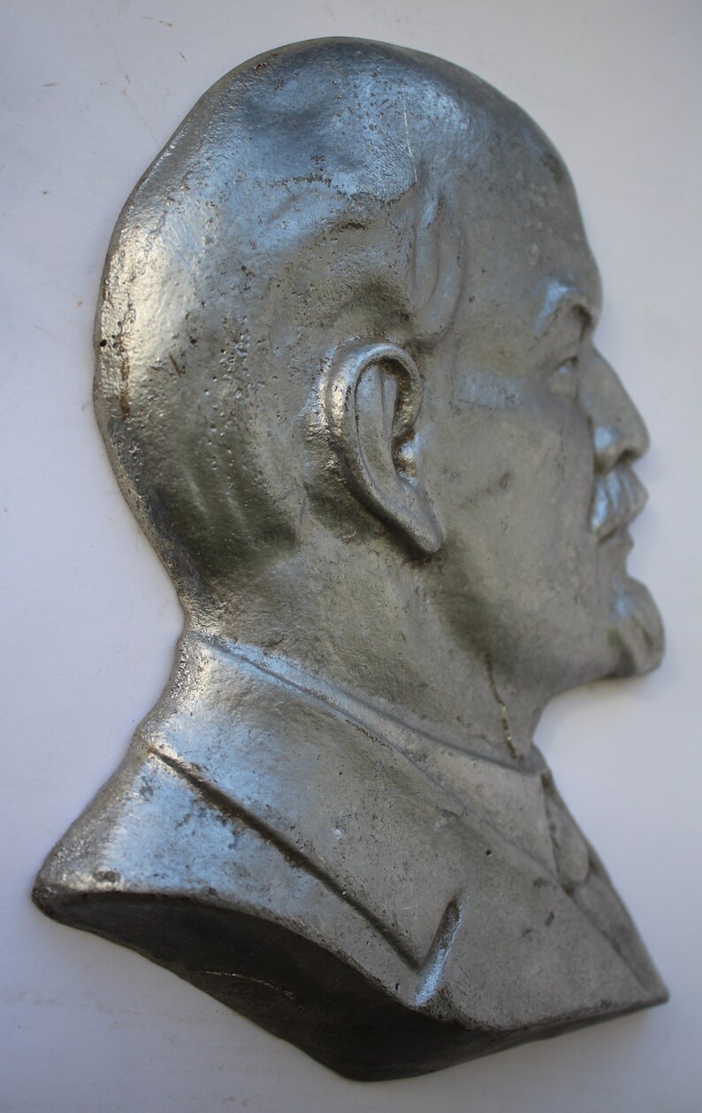 Profile of Lenin. Bust of Lenin. Vintage Souvenir. Memorabilia Soviet ...
