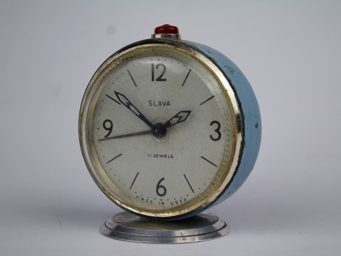 Soviet Clock. Alarm USSR. Mechanical Alarm. Vintage Clock - Etsy