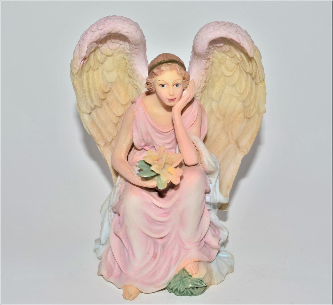 HTF Angel Figurine Sitting Holding Lily, Ophelia, Heartseeker, Seraphim ...