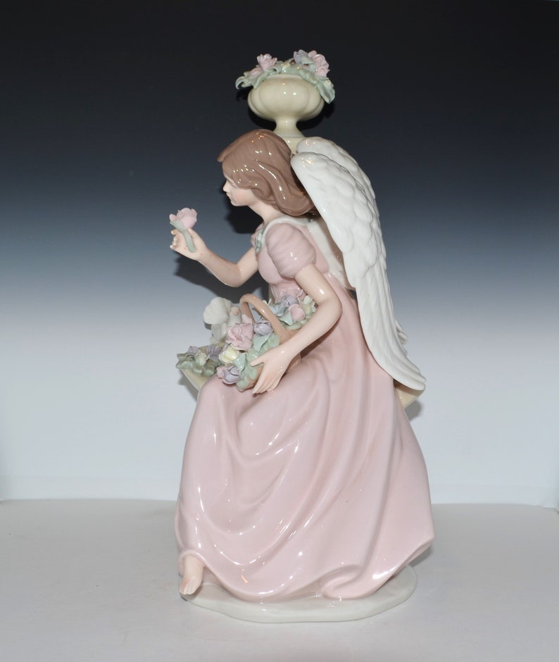 O'well Grandeur Noel Collector's Edition Porcelain Angel Sitting With ...