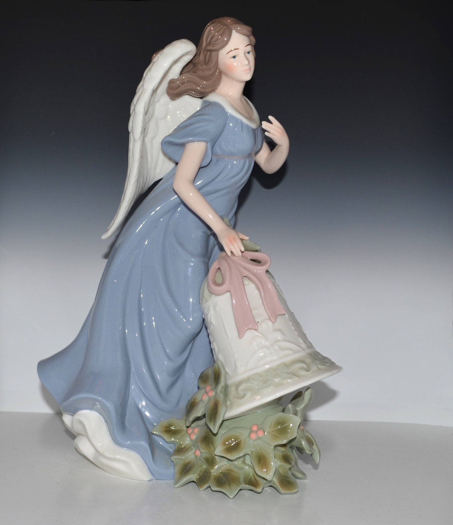 O'well Grandeur Noel Collector's Edition Porcelain Angel With Bell 12 1 ...