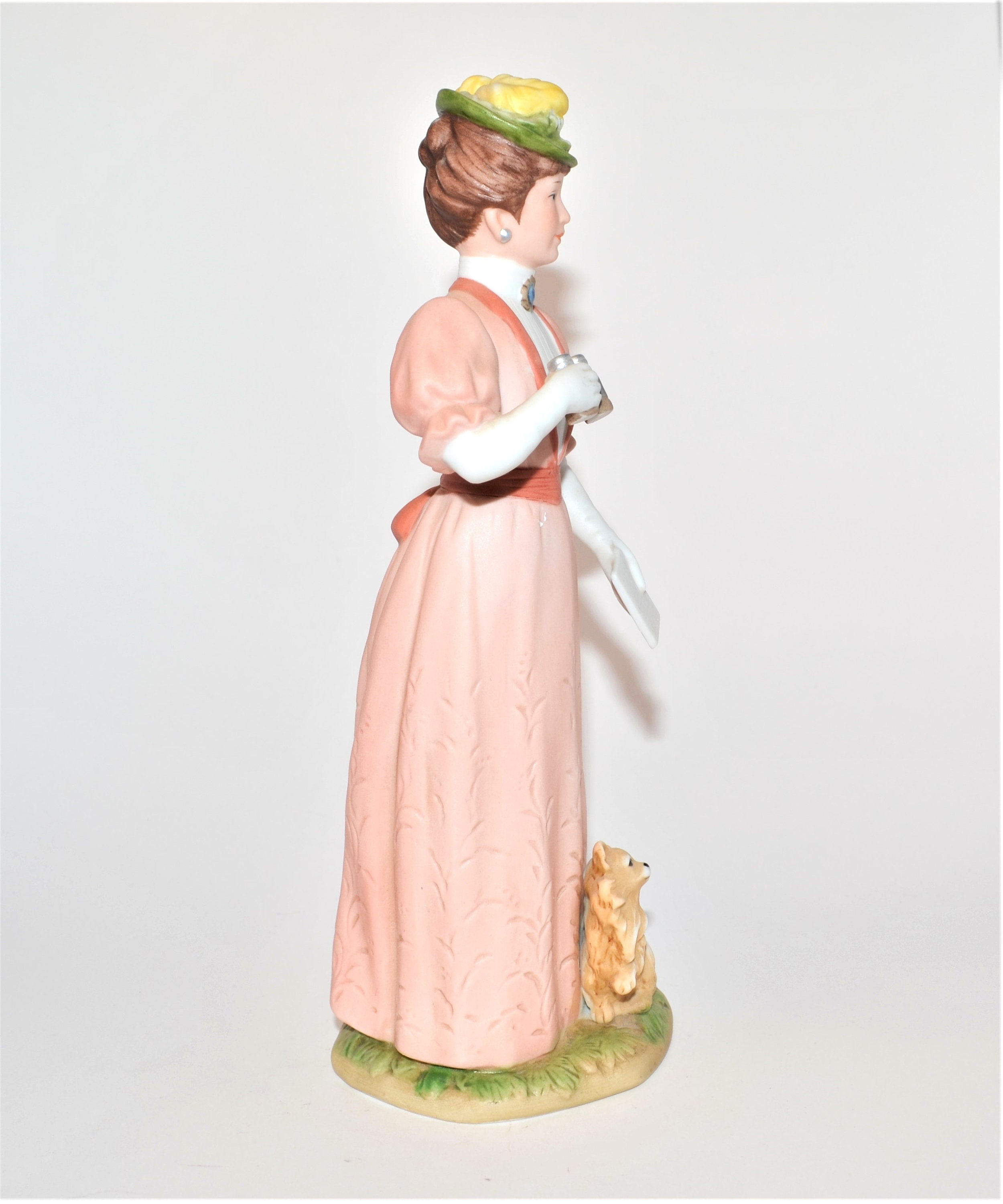 Vintage 1990S Homco Porcelain Collectible Lady With Binoculars and Dog ...