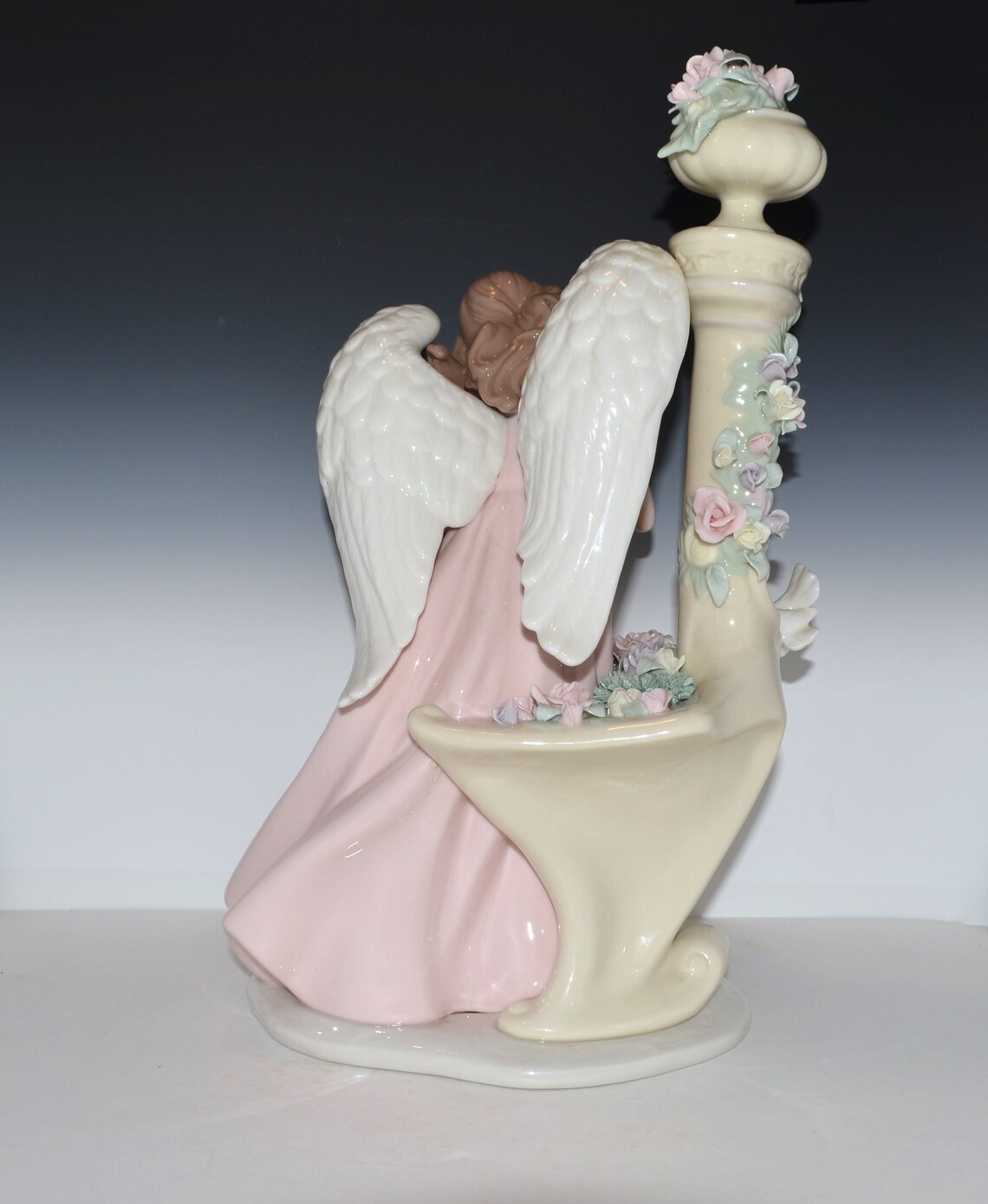 O'well Grandeur Noel Collector's Edition Porcelain Angel Sitting With ...