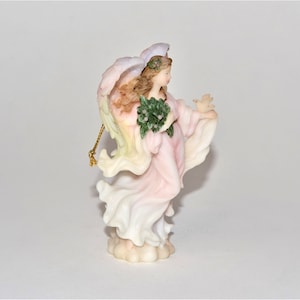 Seraphim Angel Classics - Noelle "giving Spirit" First in the Annual ...