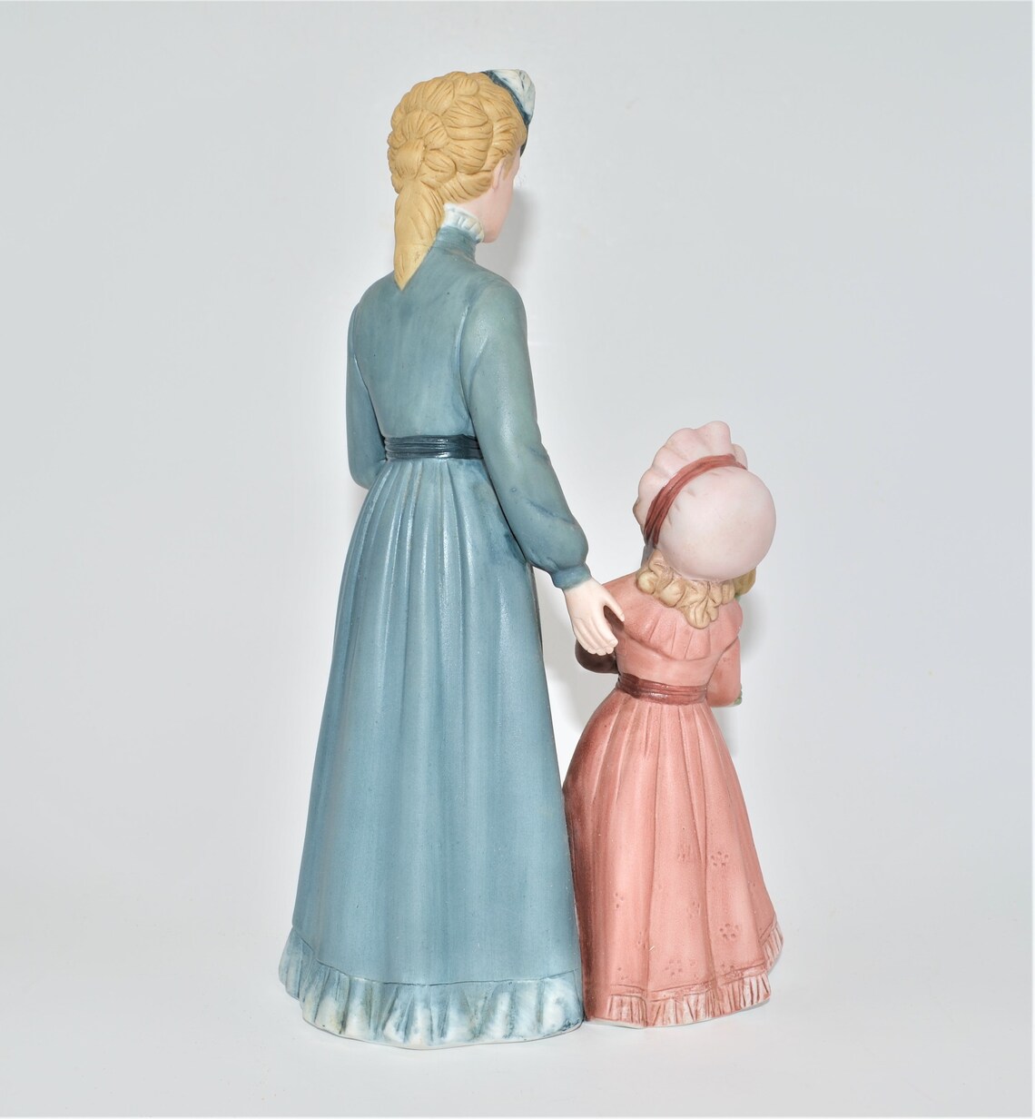 Homco 1990s Porcelain Collectible Figurine Sunday Stroll #8812 - Etsy