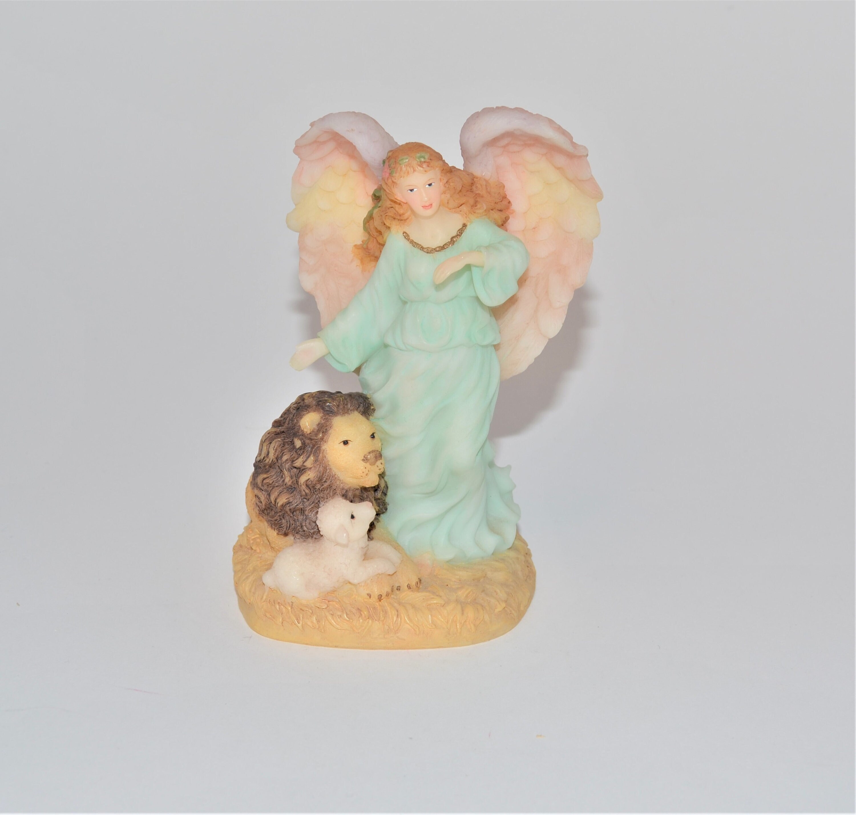 Seraphim Angel Classics Serena angel of Peace - Etsy