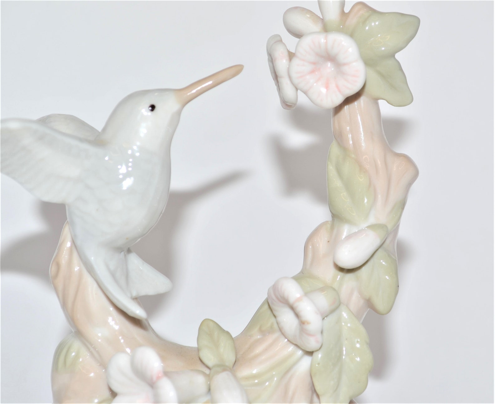 Vintage Porcelain Hummingbird Rotating Musical Figurine on a Branch ...