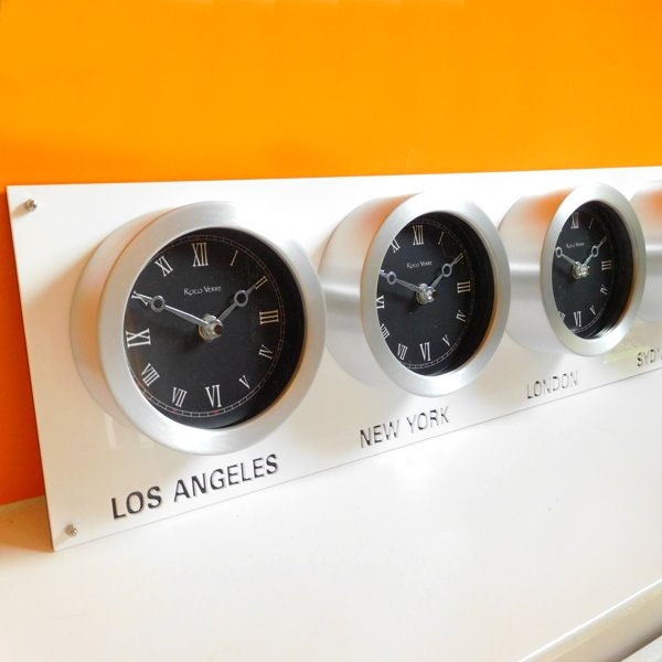 LARGE White Gloss Backboard Everyday Time Zone Clock - Etsy