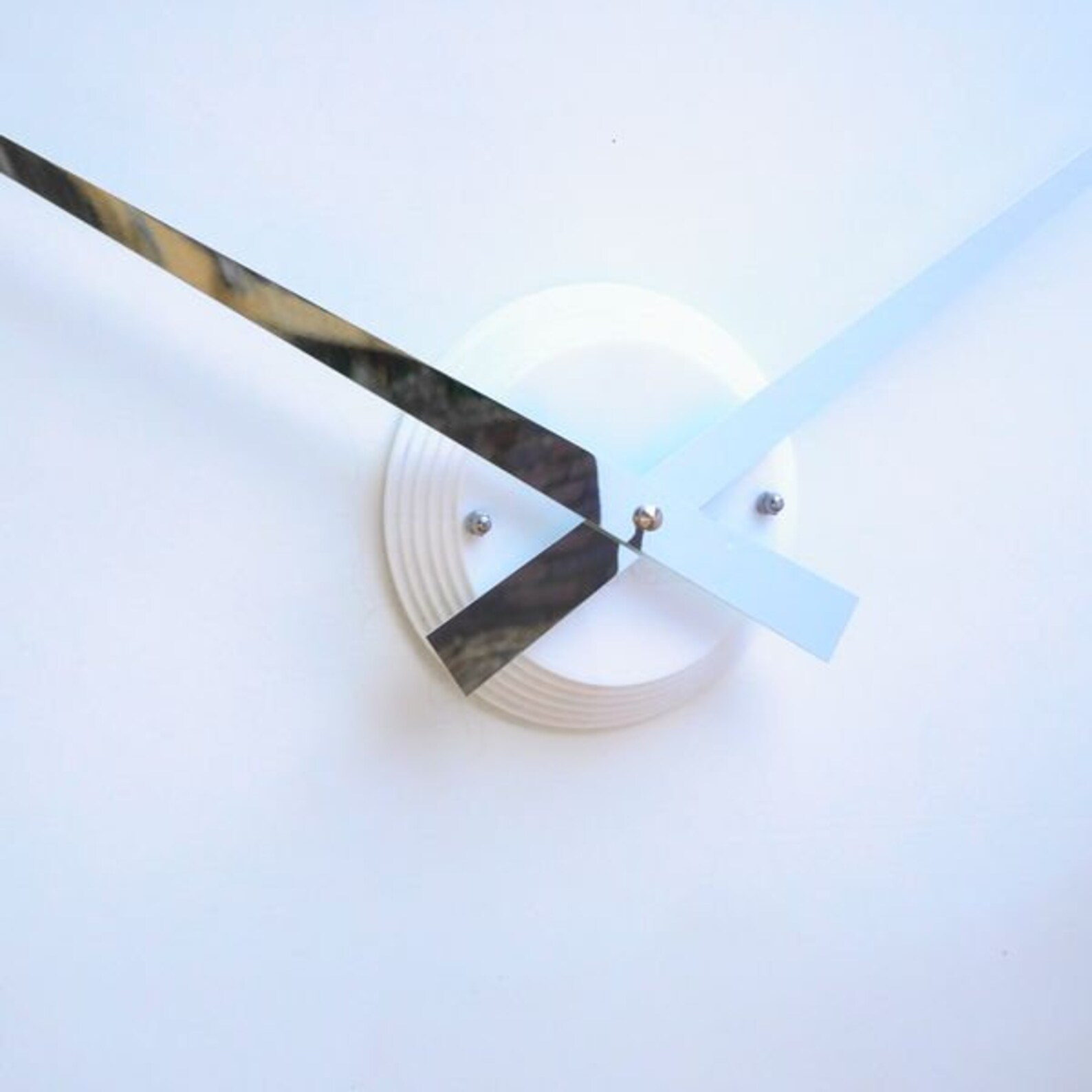 Roco Verre White Gloss Luna Hand Clock - Etsy