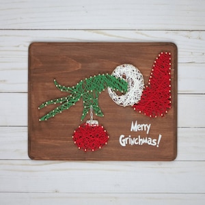 Grinch String Art Kit | Grinch Decor | Holiday Decor | Craft Kit | DIY ...