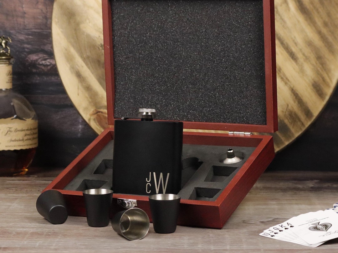 Stainless Steel Flask With Funnel, Customizable Hip Flask Gift Set in ...