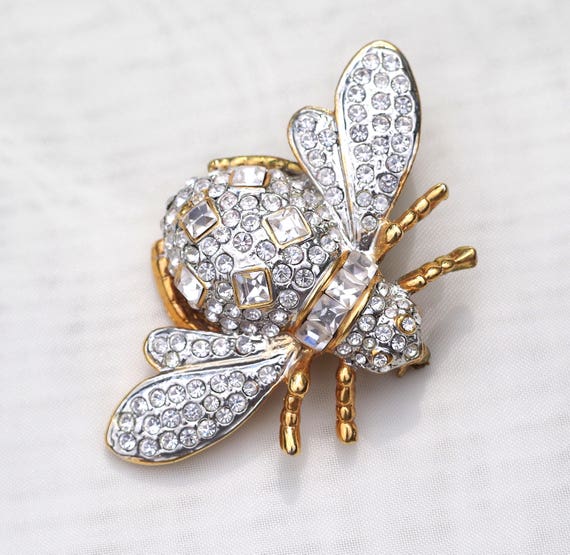 1980’s VINTAGE Gold Tone and Rhinestone Queen Bee Bro… - Gem