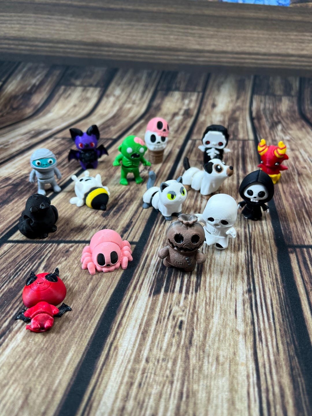 3D Printed Articulated Flexible Fidget Sensory Spooky 3D Printed Mini ...
