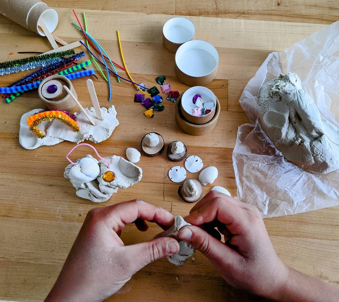 Mini Loose Parts Clay Kit, 1lb Air Dry Clay With Natural, Sparkly, and ...