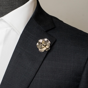 Silver Metal Flower Boutonniere Men's Floral Lapel Pin Men's Suit Pin ...
