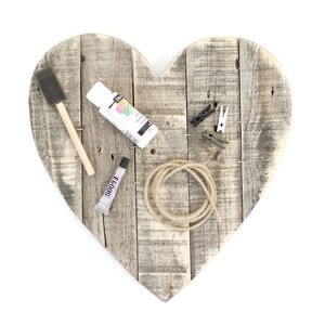 DIY Photo Display Heart Pallet Kit - Etsy