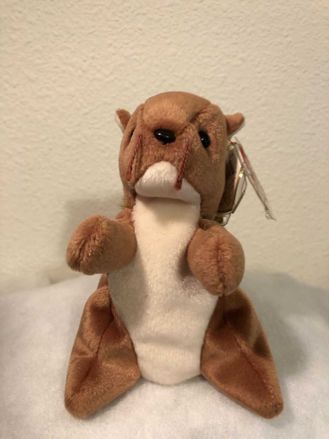 Beanie Baby Nuts. Brown and White Squirrel, #4114.black Nose and Eyes ...