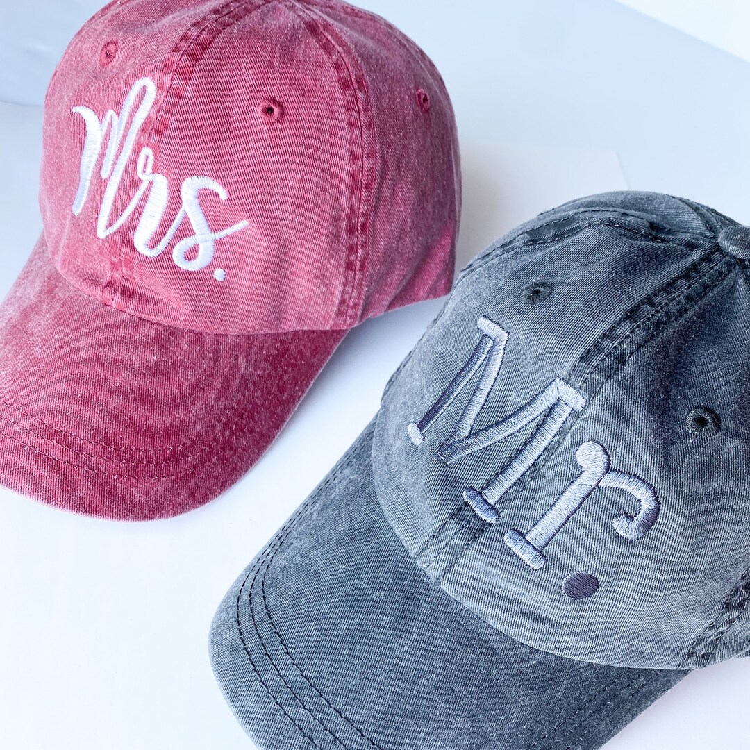 Mr. and Mrs. Hat Set, Personalized Newlywed Gift, Couples Dad Hats ...