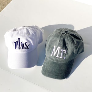 Mr. and Mrs. Hat Set Personalized Newlywed Gift Couples Dad | Etsy