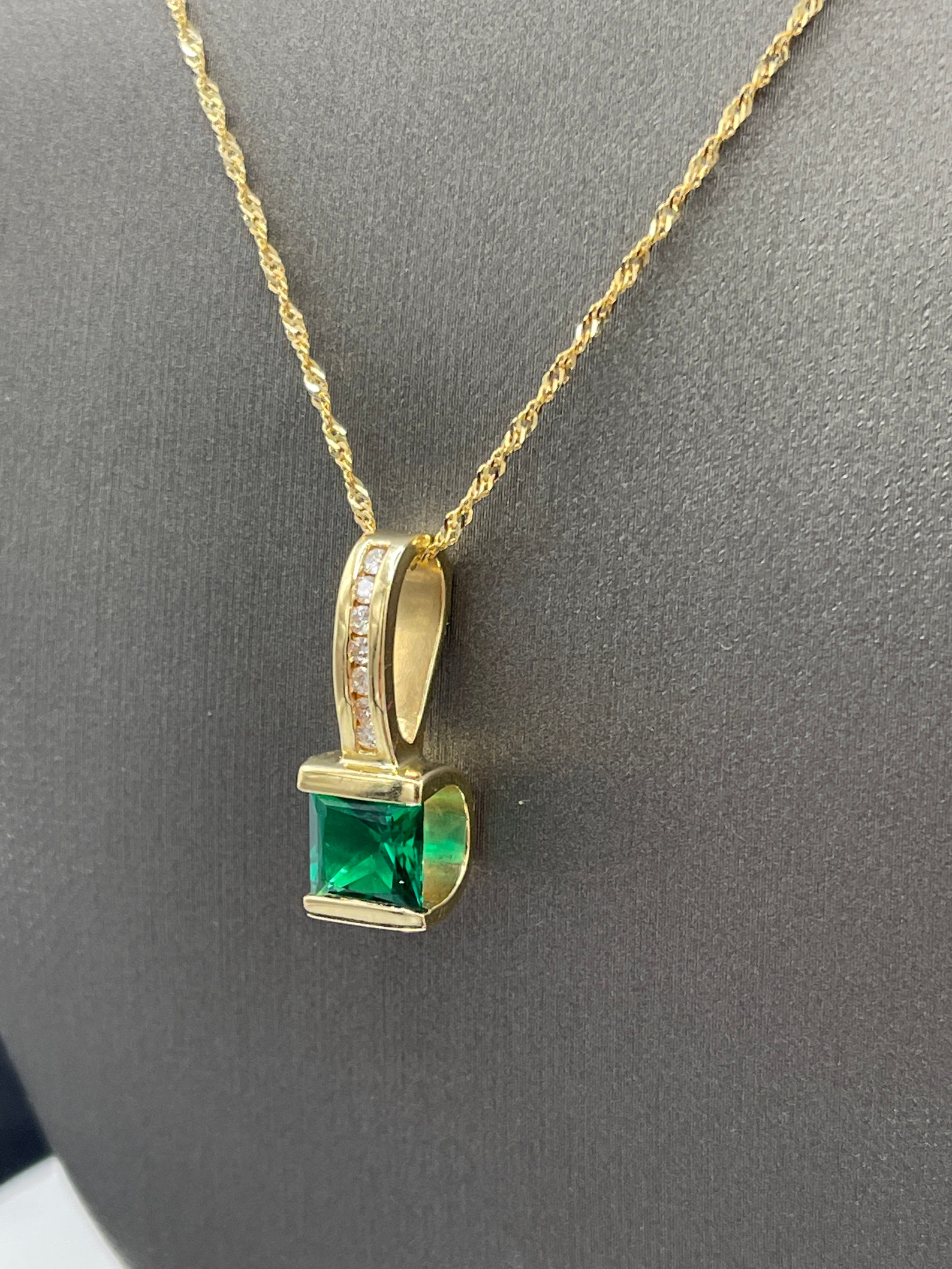 Princess Cut Emerald & Diamond Necklace - Etsy