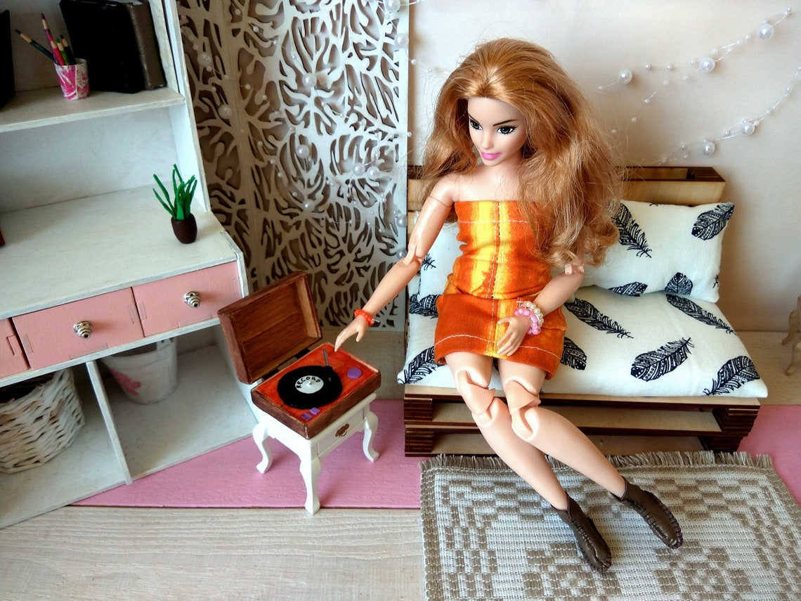 Miniature Record Player With Vinyl Record. 1:6 Scale Dollhouse | Etsy