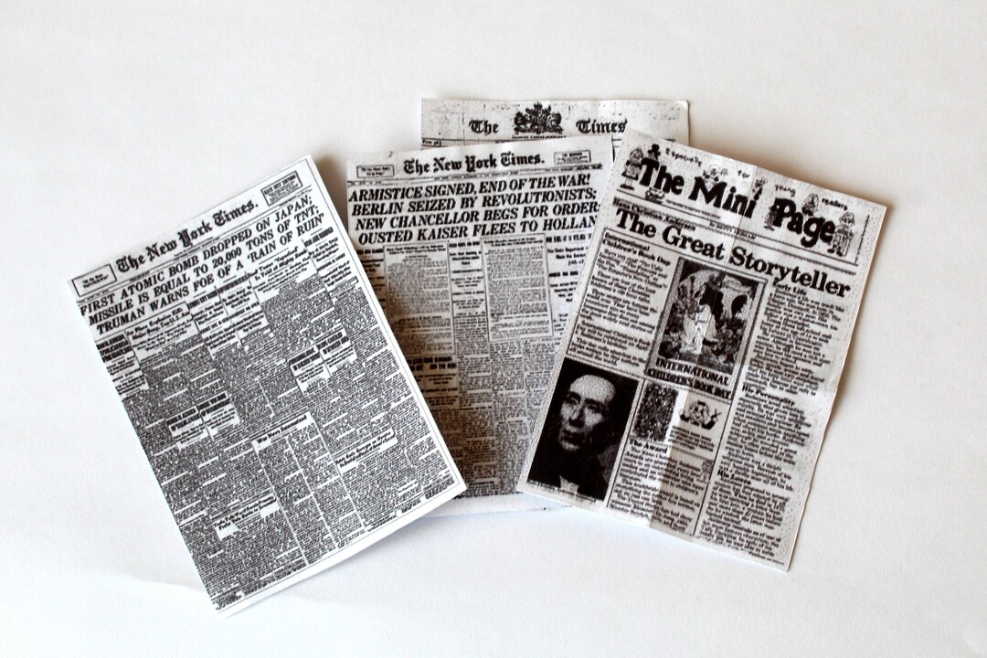 Miniature Newspaper Set, Dollhouse Accessories Paper New Old Look 1:6 ...