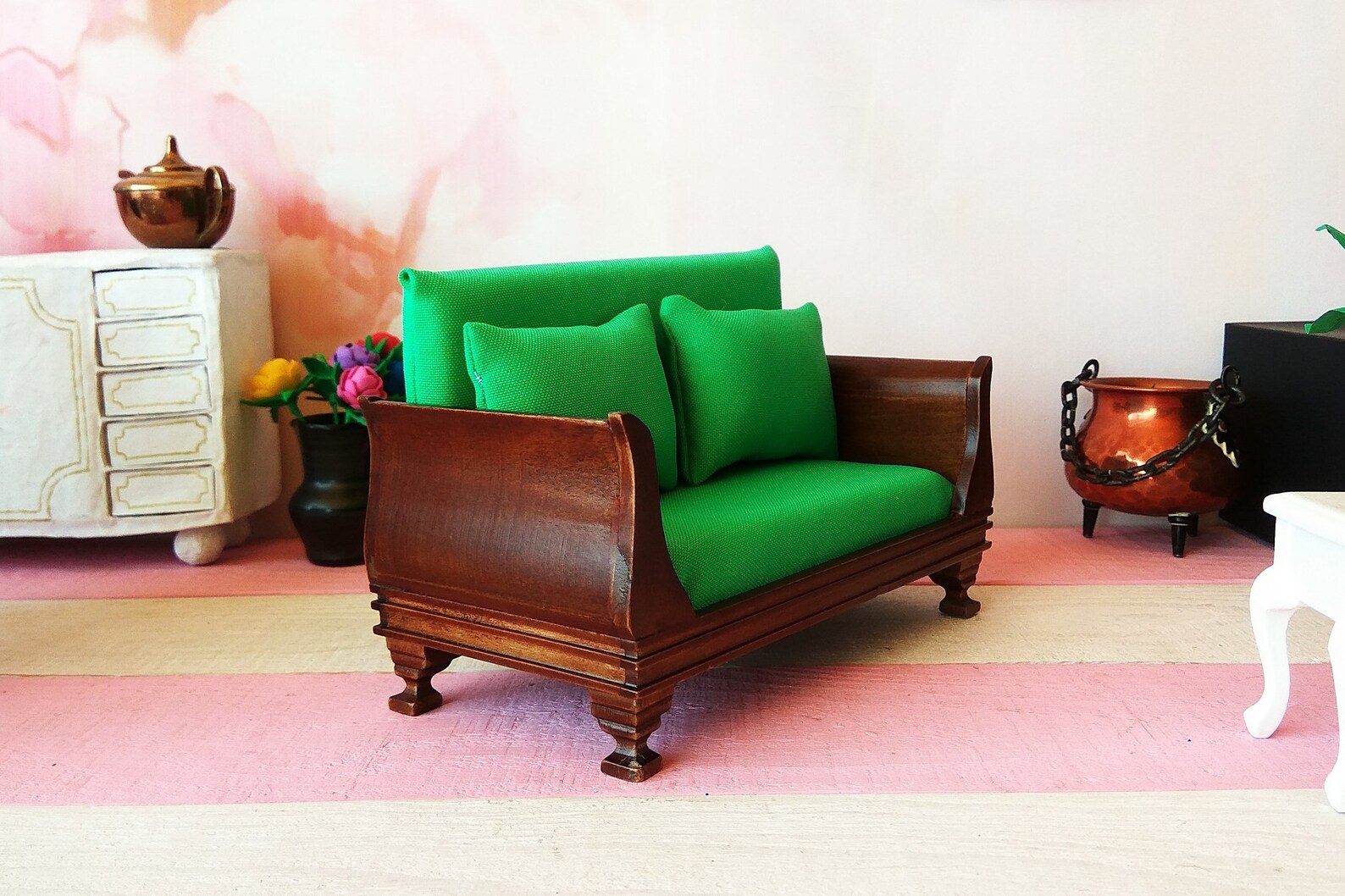 Miniature Dollhouse Couch, 1:8 Scale Sofa for Lati Yellow, 1/12 Bed for ...