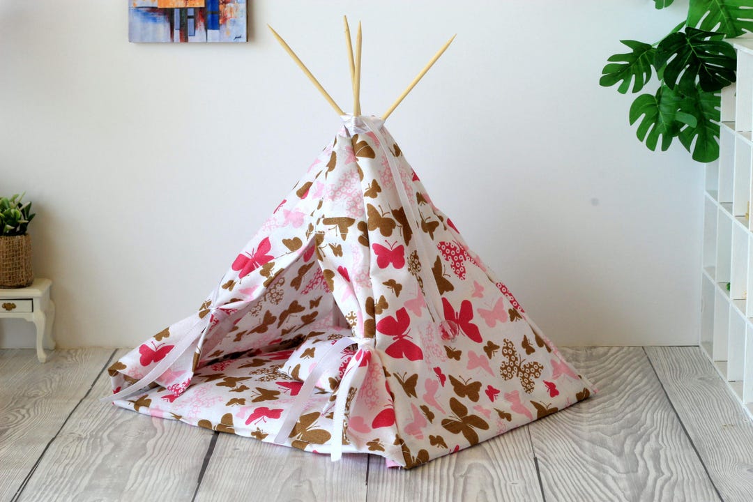 Miniature Teepee Tent. Tiny Play-tent Mat Pad Pillows. 1:12 Play Scale ...