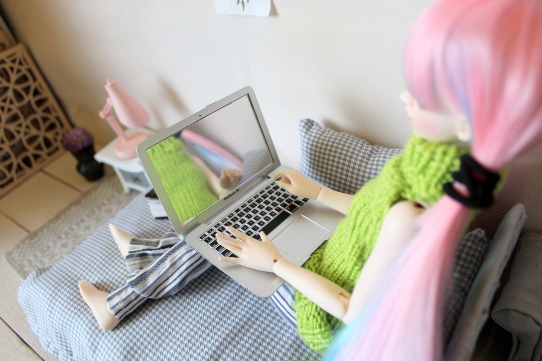 Miniature Computer 1:4 Scale, Dollhouse PC Laptop for Minifee Unoa ...