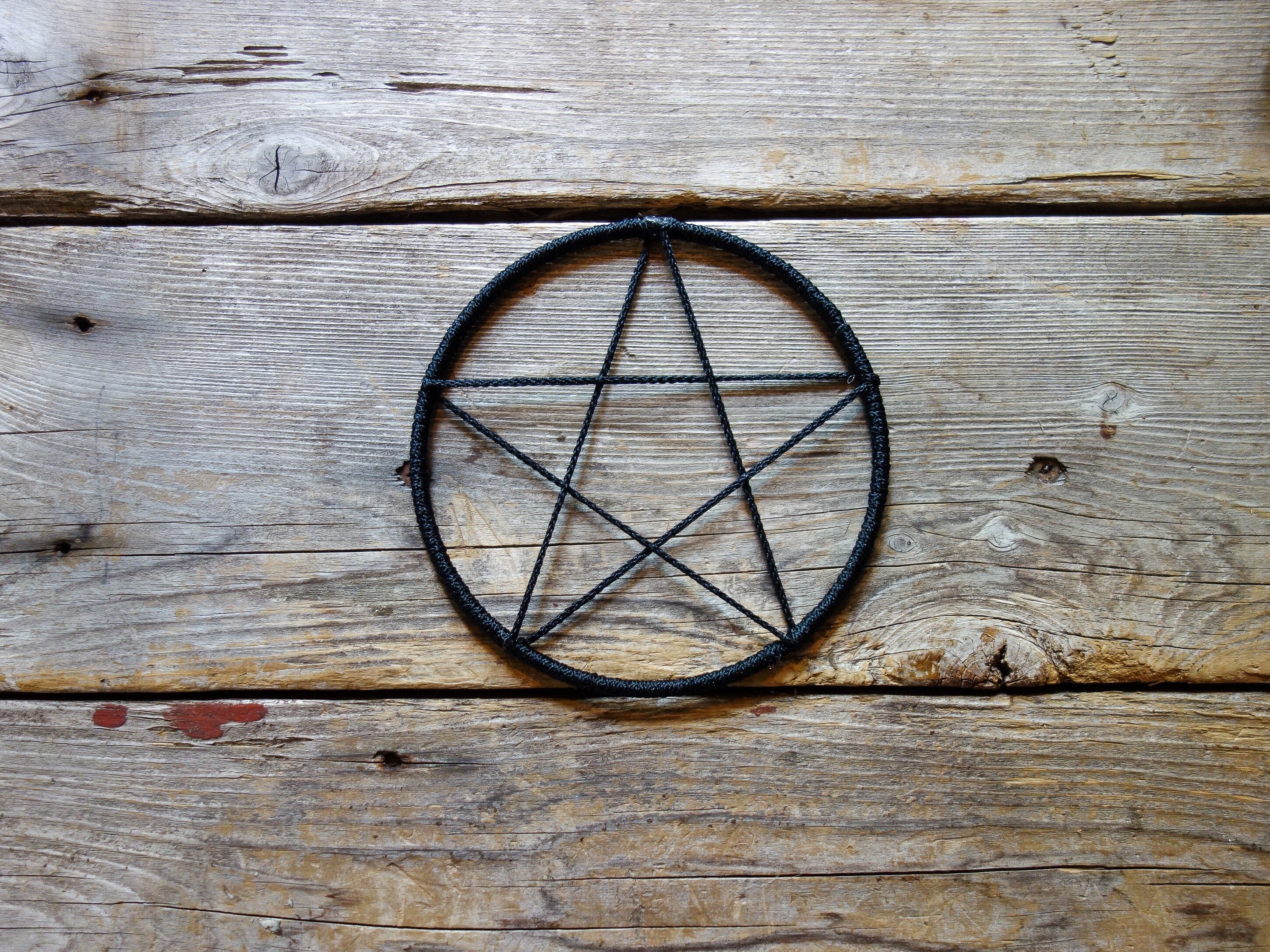 Pentagram wall hanging 5-10 minimalist witch home decor | Etsy