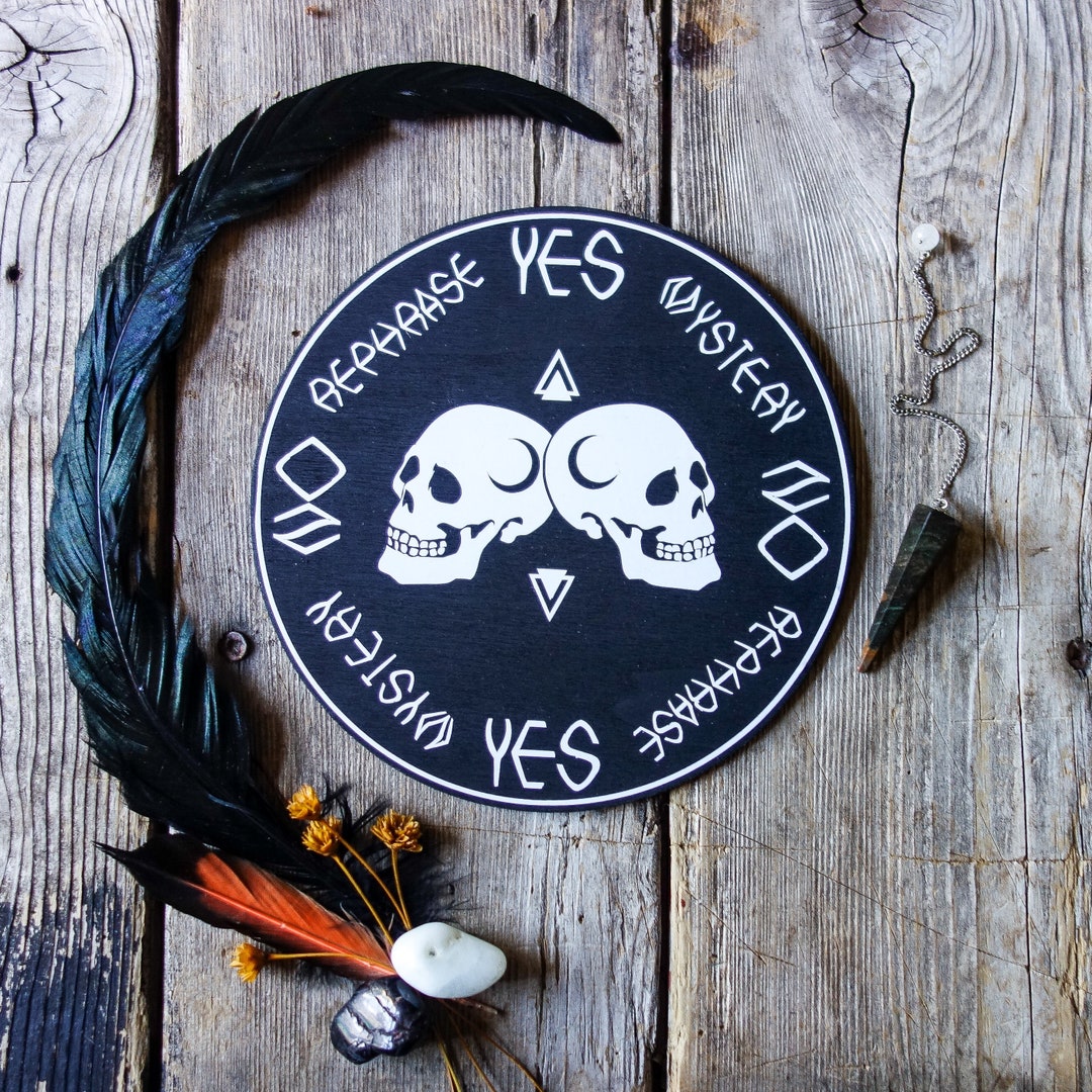 Skull Pendulum Board: Witchcraft Altar Divination Tool 6 1/2 Inch Wood ...