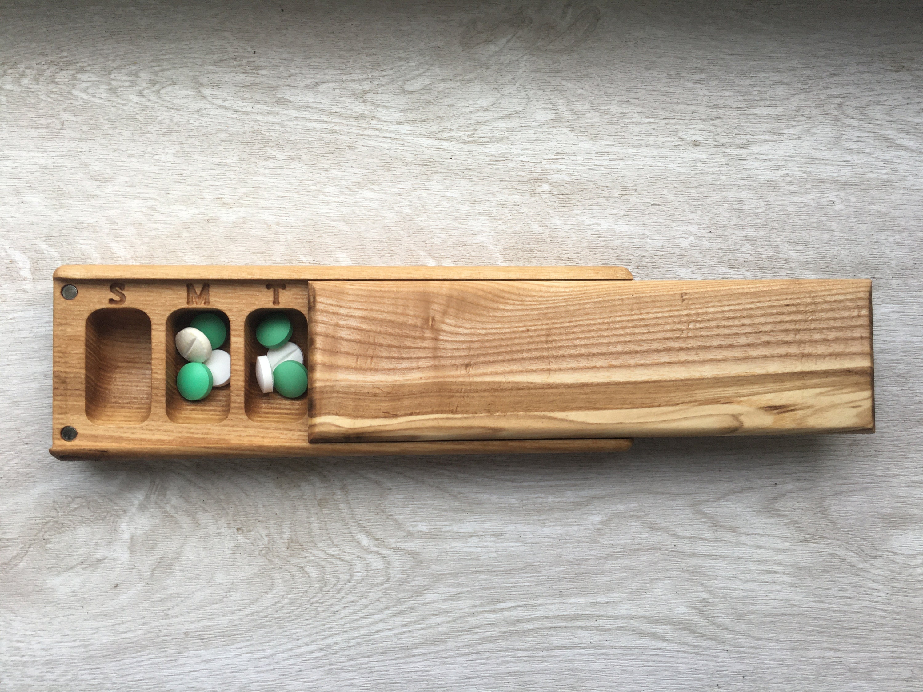 Wooden Pill Box 7 Day / Pill Case Organizer / Nature Ornament / Natural ...