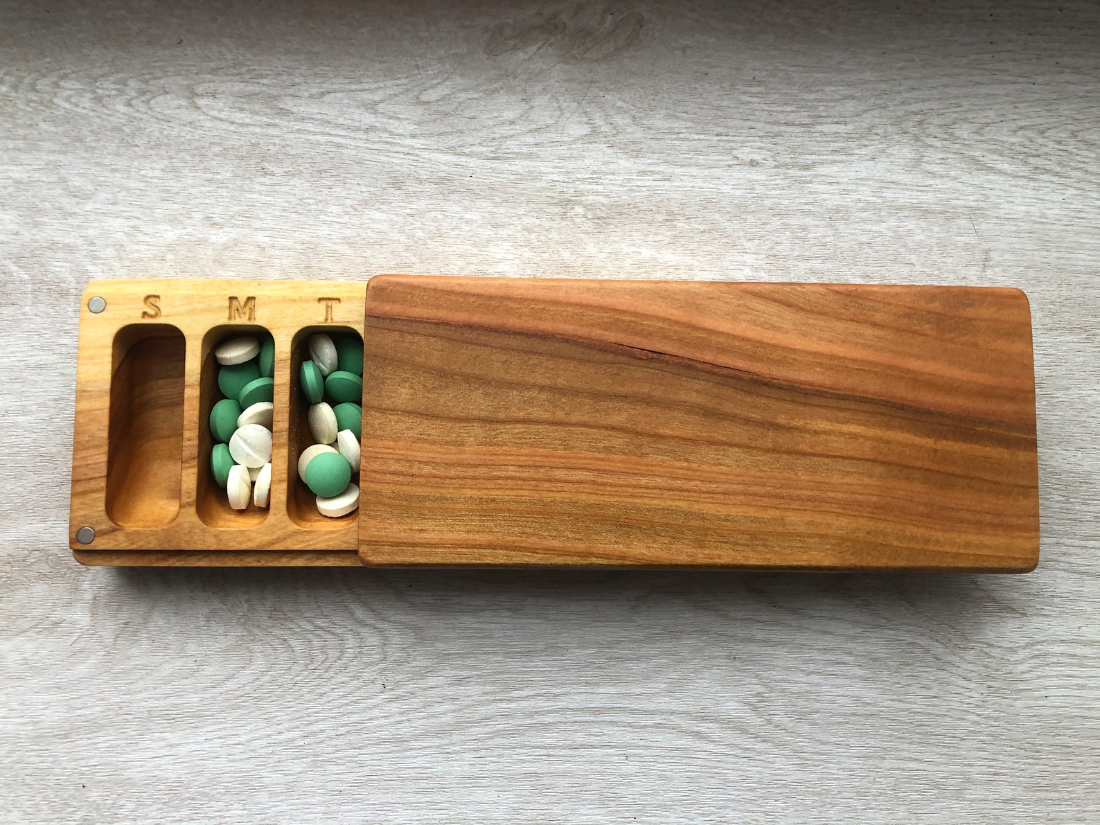 Wooden Pill Box 7 Day / Pill Case Organizer BIG /nature | Etsy