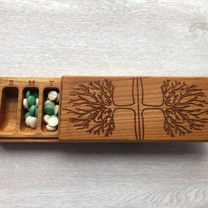 BIG Wooden Pill Box 7 Day / Decorative Travel Large Pill Box /nature ...