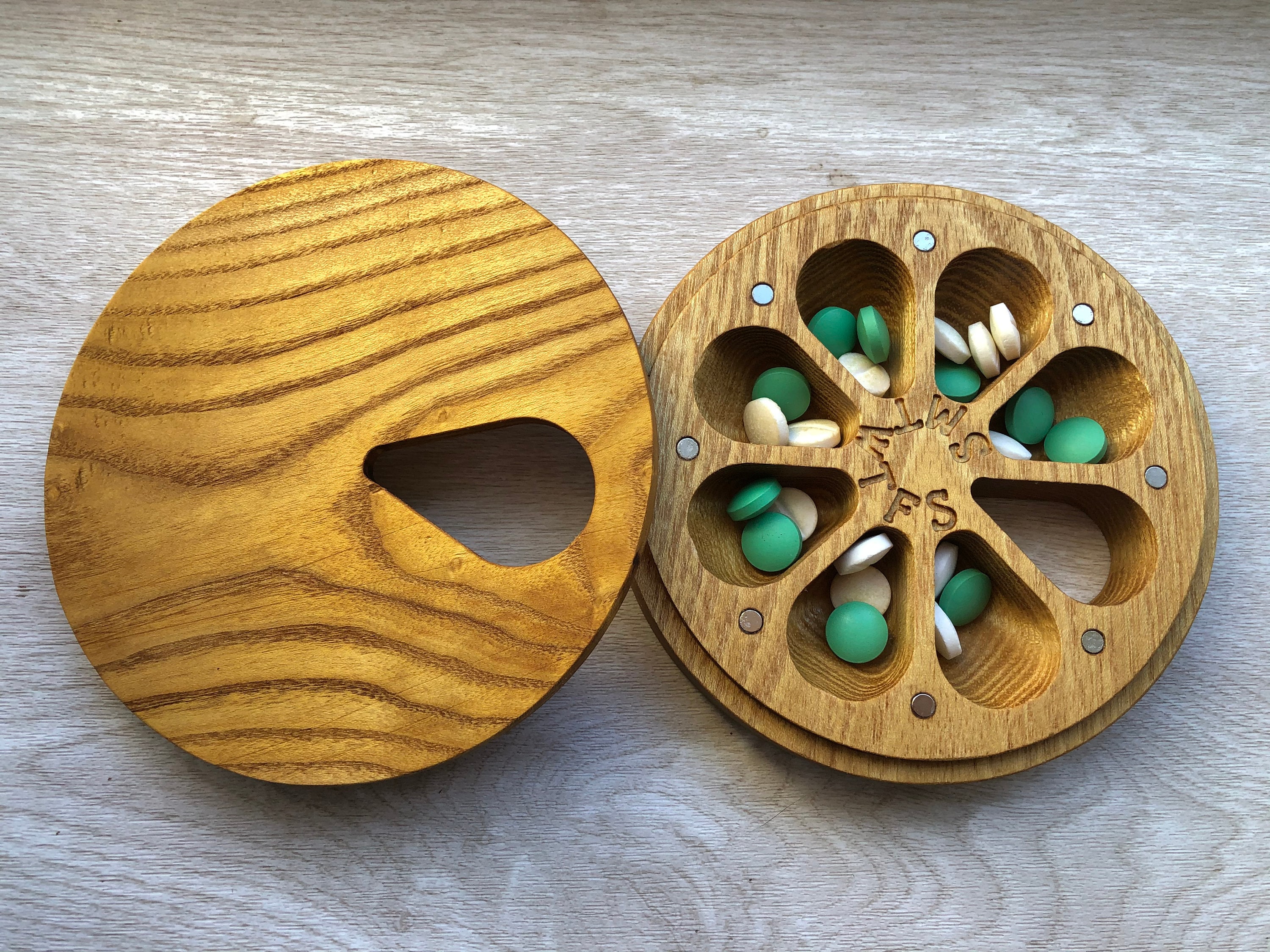 Wooden Pill Box 7 Day / Pill Case Organizer Decorative Travel Pill Box ...