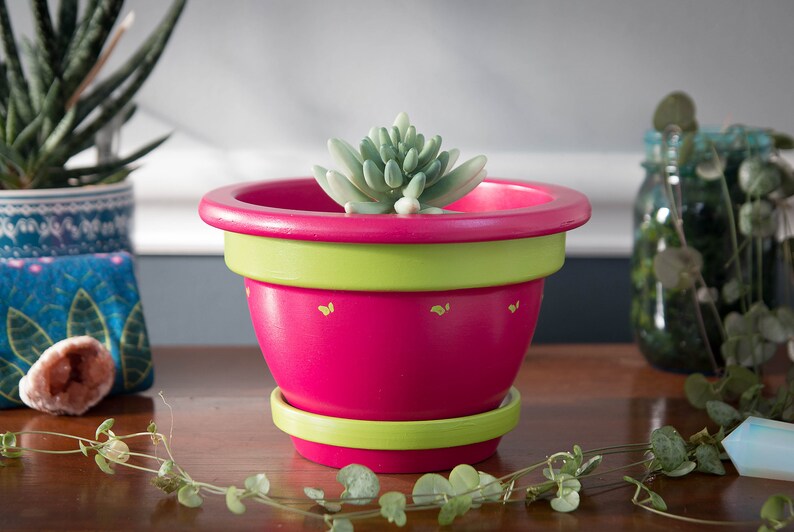 Dreamgiver Hand Painted 6 1/2 Inch Acrylic Bell Pot - Etsy