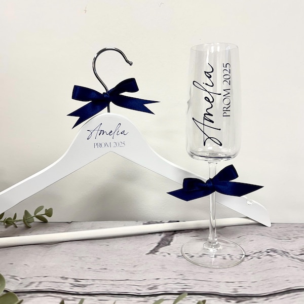 Prom Gifts for 2026 - 60+ Gift Ideas for 2026